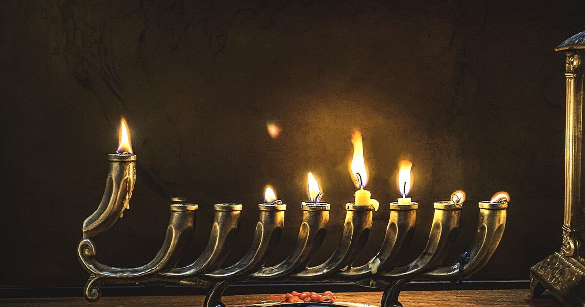 Hanoucca : tout savoir sur cette fête juive - Ça m'intéresse