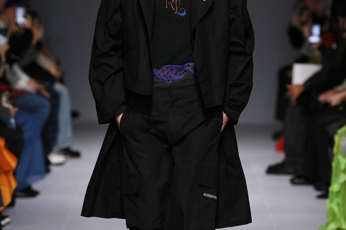 LONDON - ROBYN LYNCH : défilé automne-hiver 24-25 - Harper's Bazaar