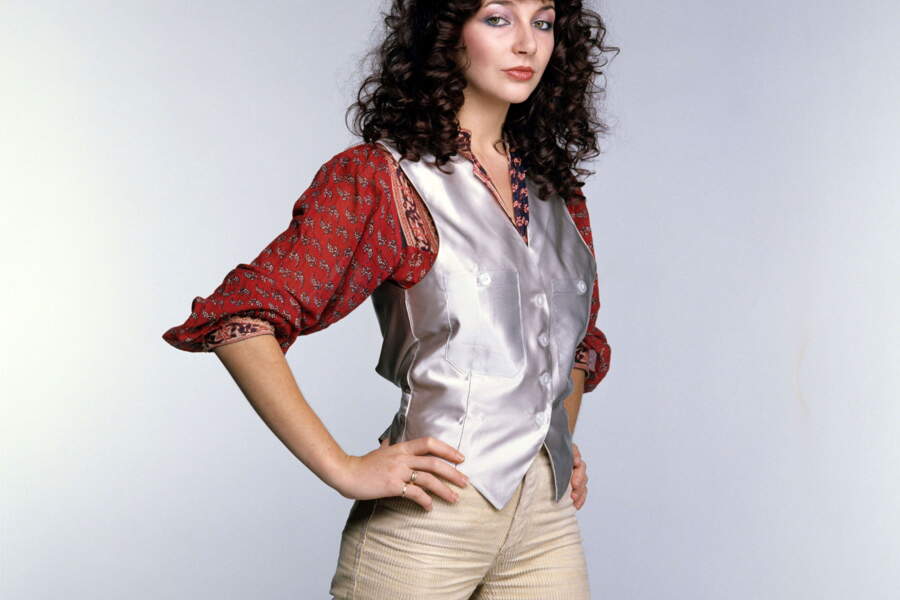 Kate Bush en 25 clichés cultes - Harper's Bazaar