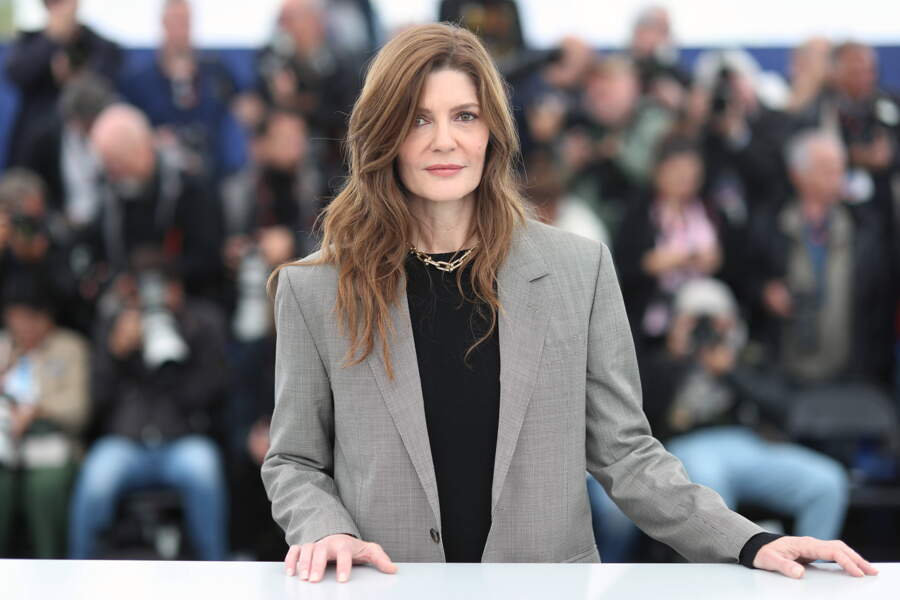 Benjamin Biolay et Chiara Mastroianni : qui est leur fille, Anna Biolay ...