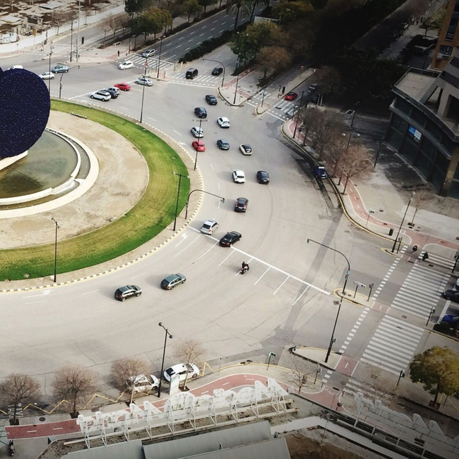 Quelle est la différence entre un rond-point et un carrefour à sens ...