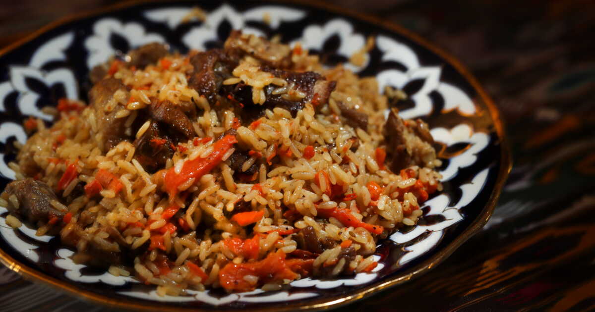 Ouzbékistan : qu'est-ce que le "plov", un plat traditionnel à base de ...
